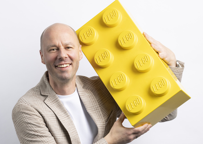 Lego Trading | MediaGuru