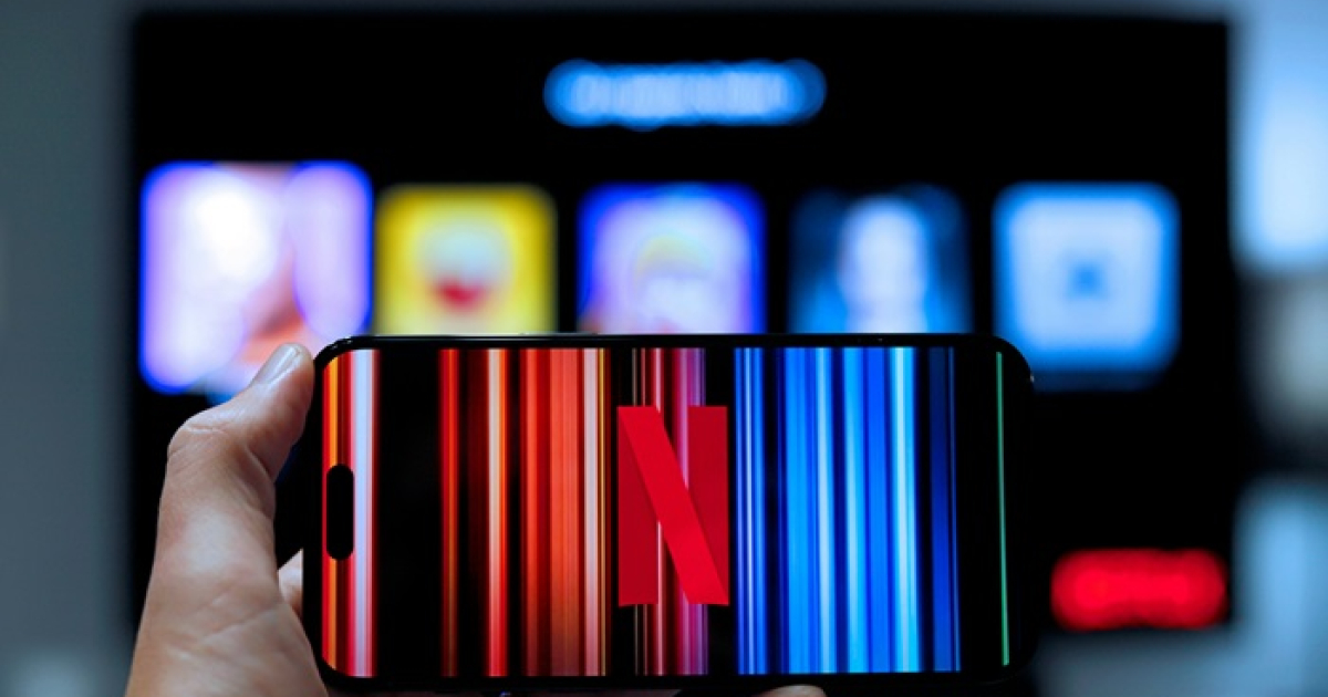 Netflix jedná se Spotify a zařadí vysílání lineární televize | MediaGuru