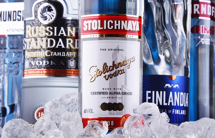 Tuzemské řetězce stahují ruské výrobky, z pultů mizí vodka | MediaGuru